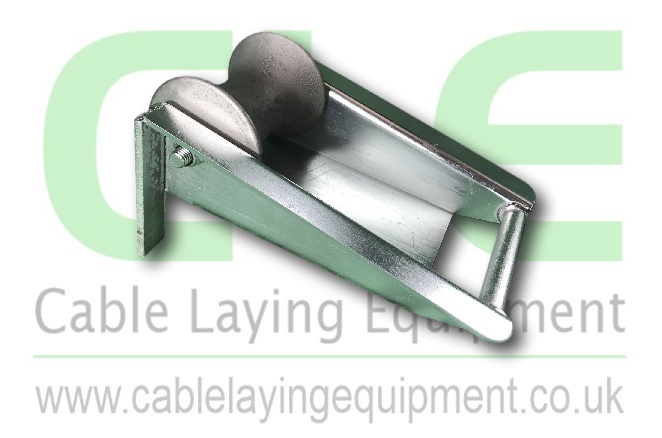 MR1 Edge Mount Manhole Lead In Cable Roller